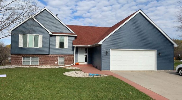 Blue Siding Colors 2026 – New England Metal Roof